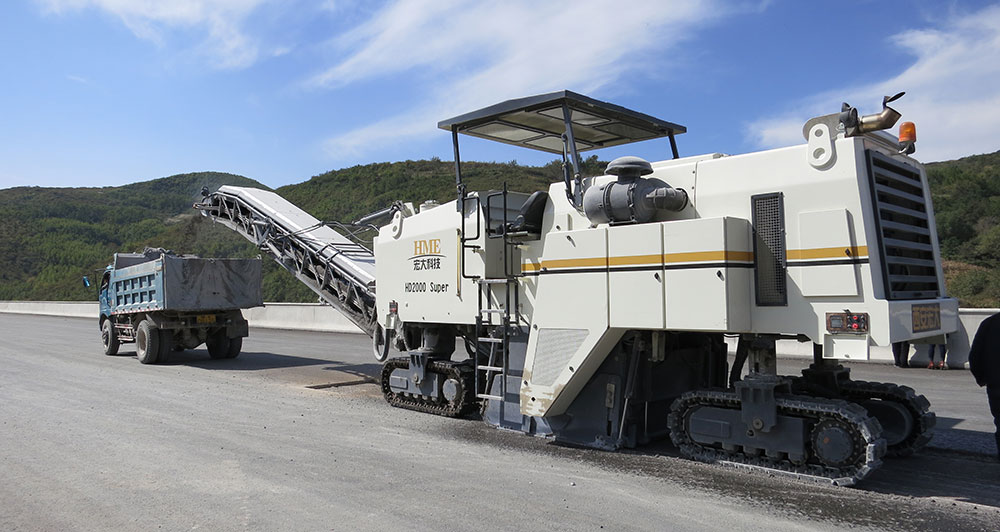 Road Milling Machine, Cold milling, Asphalt milling machine, road ...